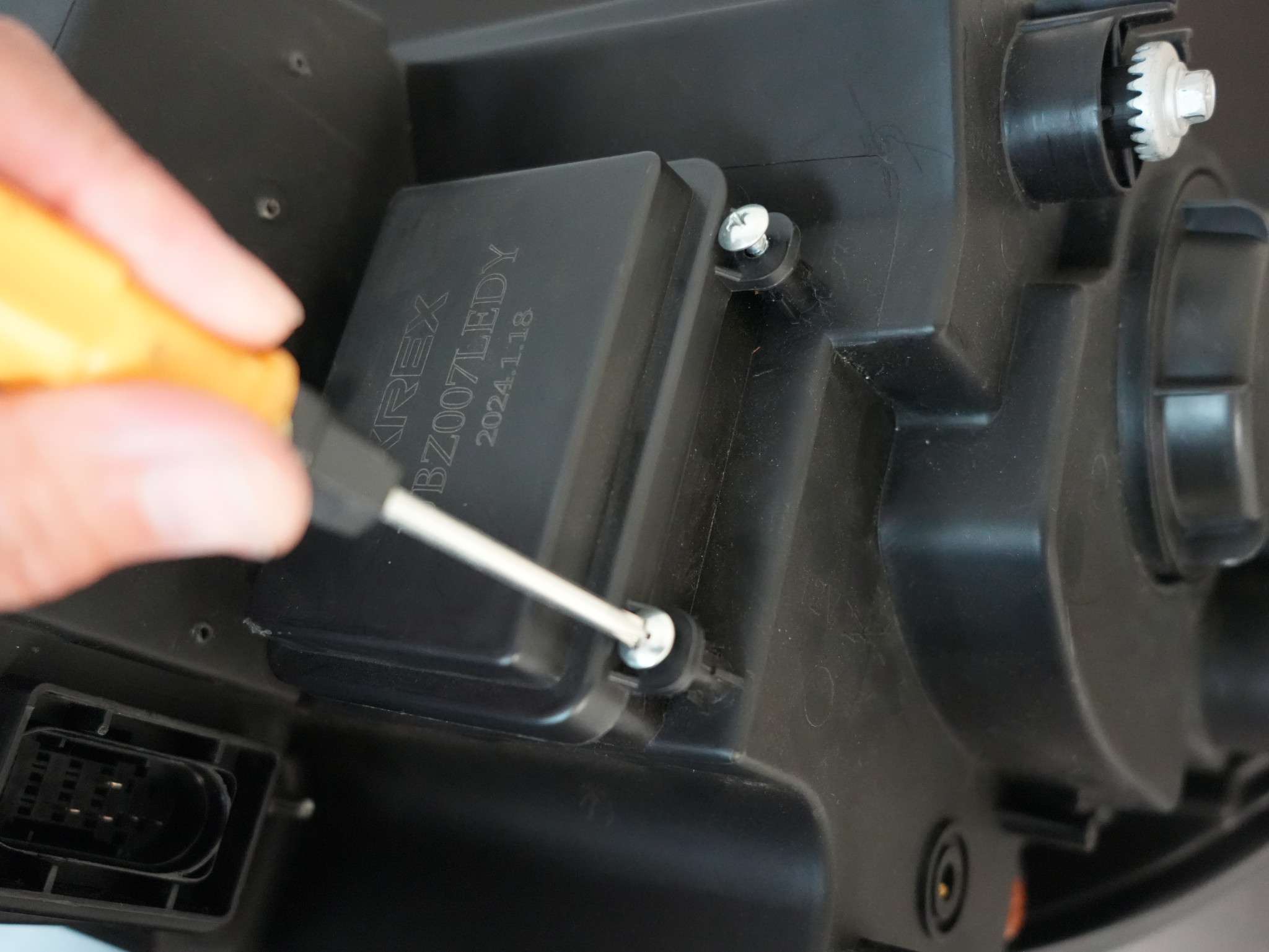 How to Switch to Amber Daytime Running Light (DRL) for AlphaRex 19-24 ...
