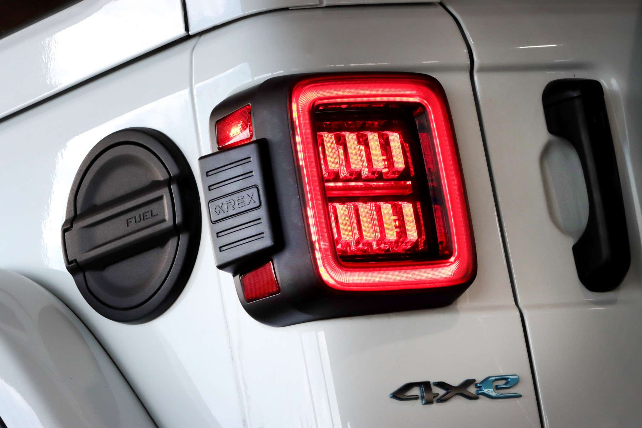 Installation Guide for 18-24 Jeep Wrangler JL LED Tail Lights (For JL equipped with Stock ...