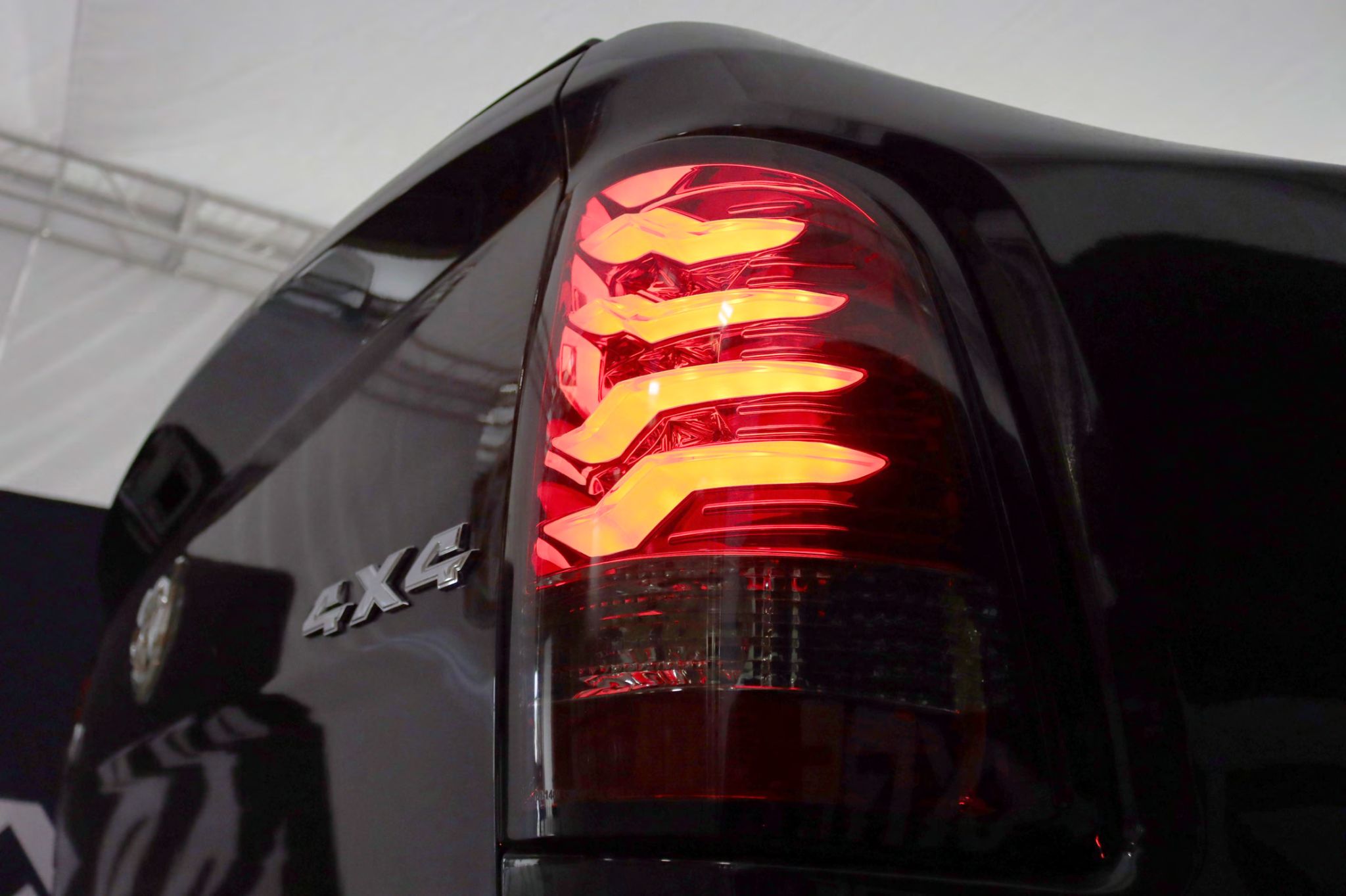 2012 ram 1500 tail light store